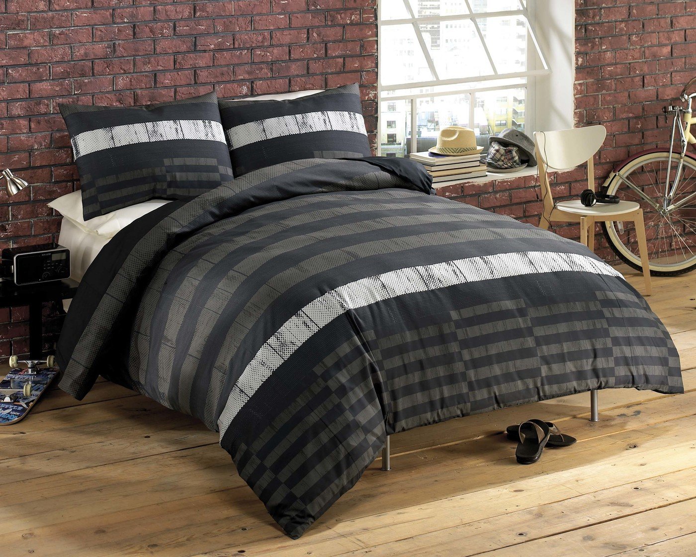 Quiksilver bedding by Tracy Garay at Coroflot.com