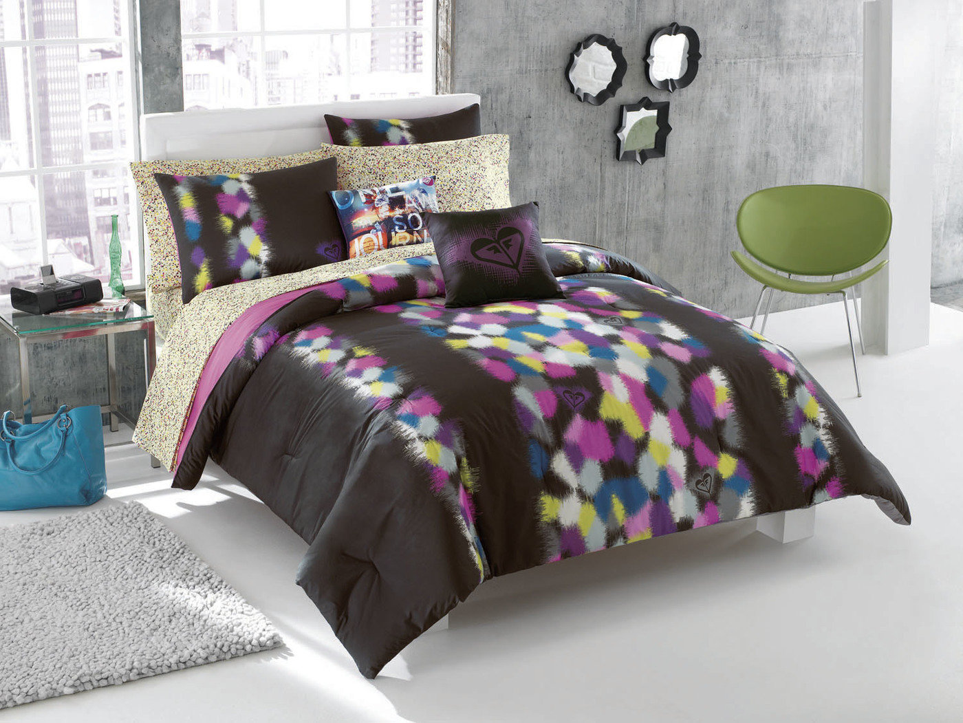Roxy bedding by Tracy Garay-Jones at Coroflot.com