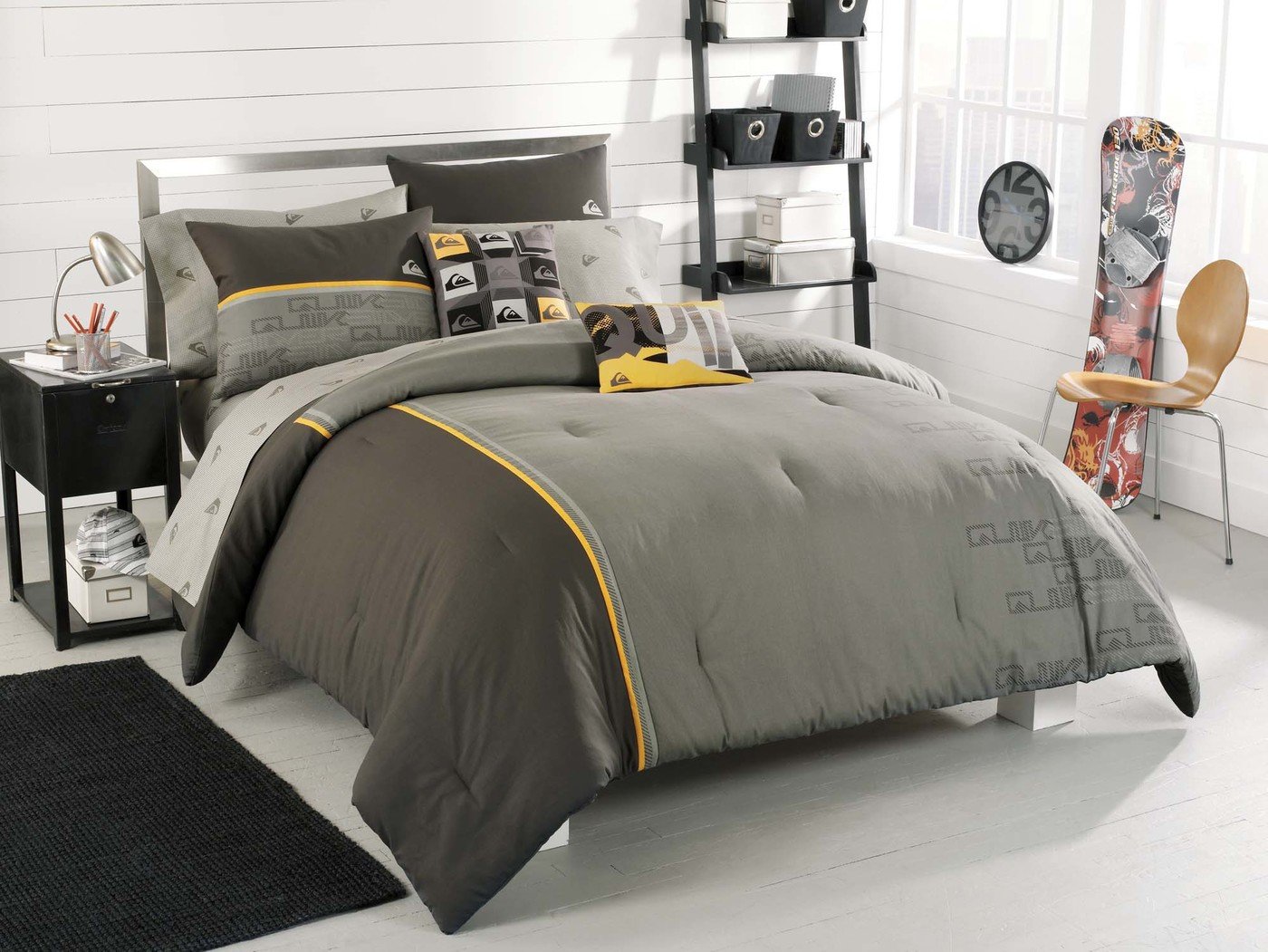Quiksilver bedding by Tracy Garay at Coroflot.com