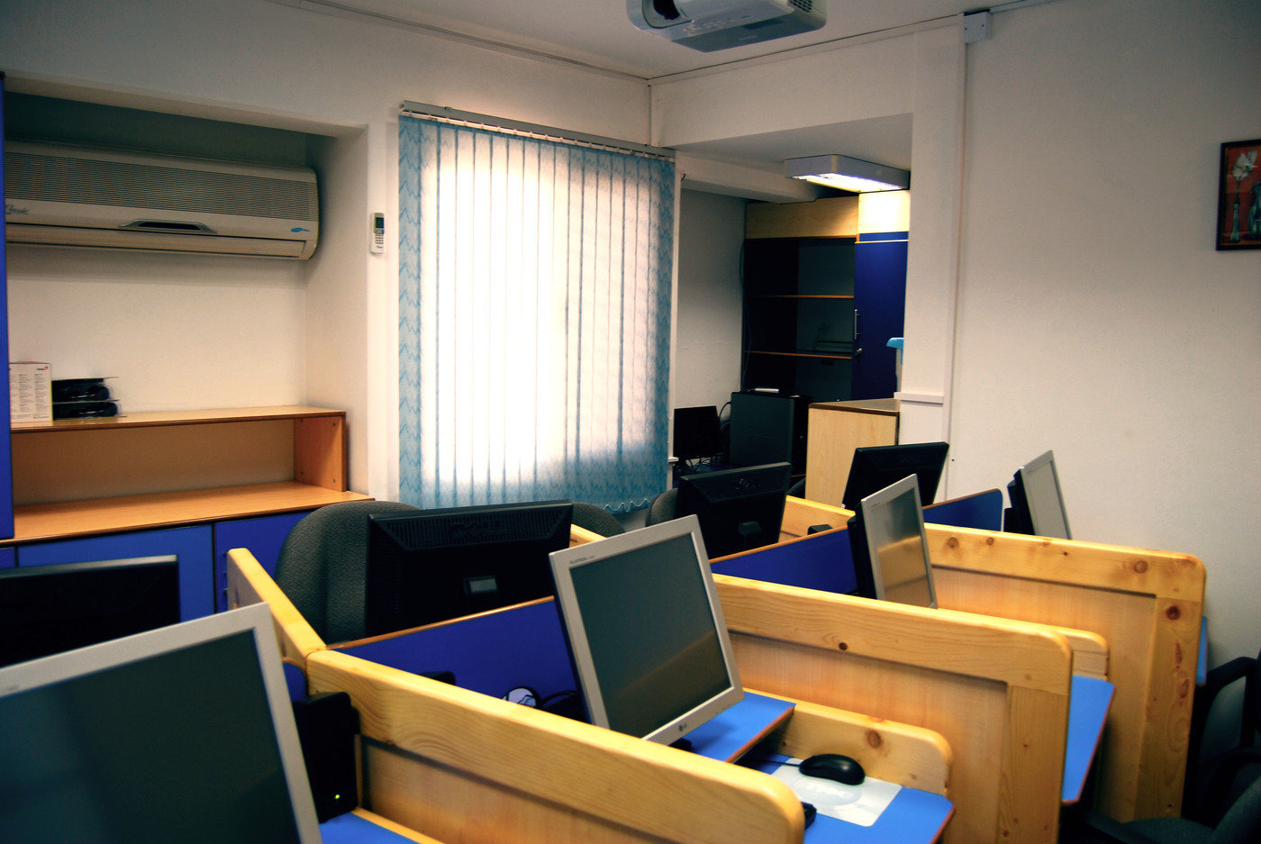 Computer Room: Down-Syndrome Centre by Jagan Murugan at Coroflot.com