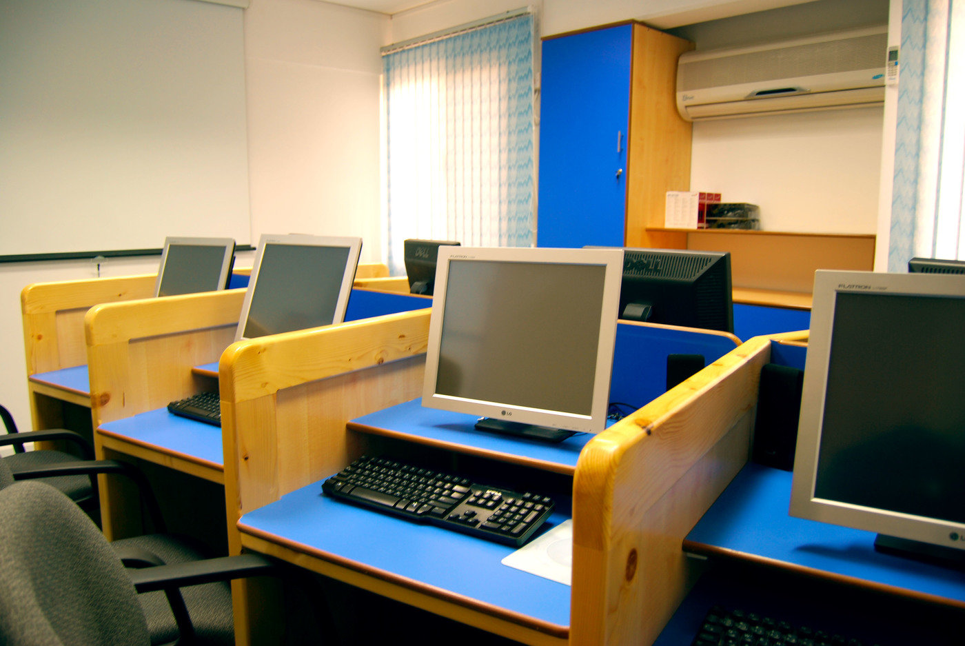 Computer Room: Down-Syndrome Centre by Jagan Murugan at Coroflot.com