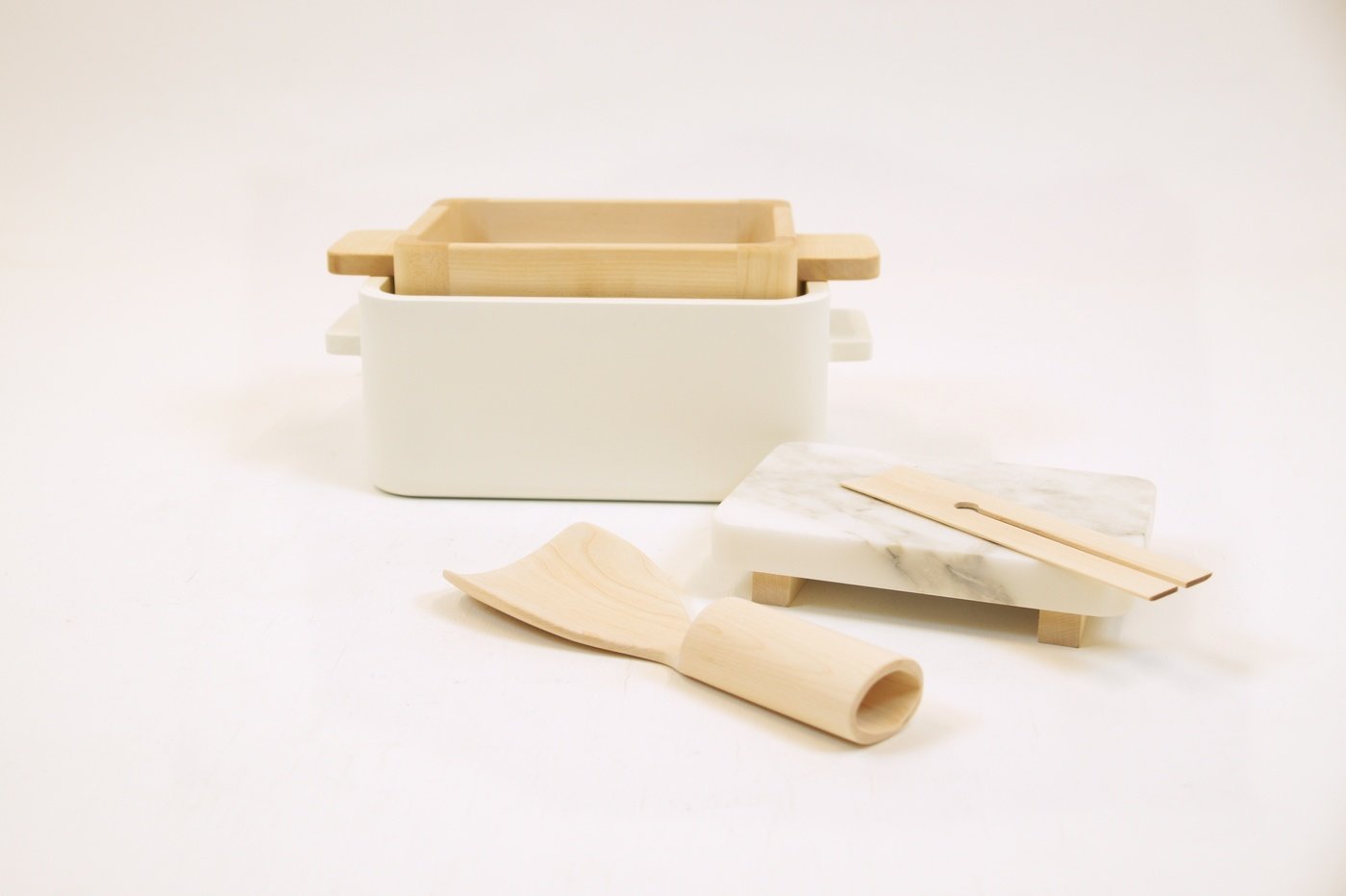 Homemade Tofu Kit by Wendy Yuehan Liu at Coroflot.com