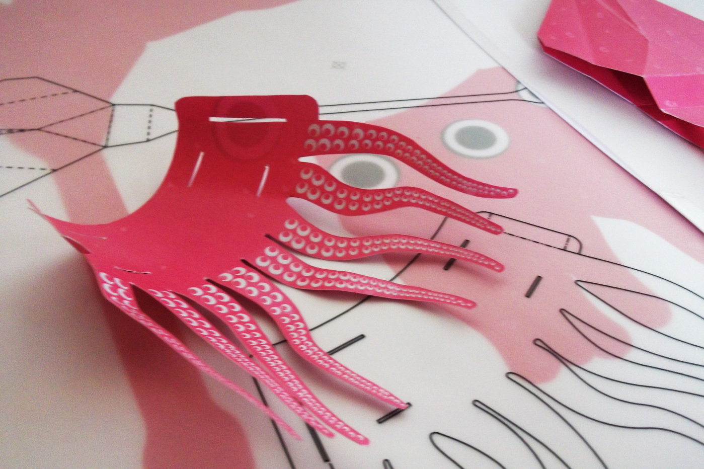 PAPER TOY / SQUID by Juan Barrera at Coroflot.com