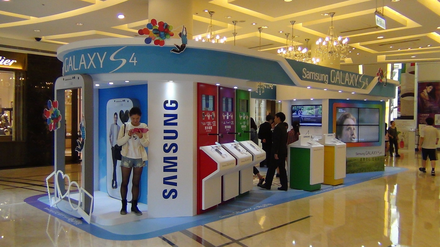 2013 SAMSUNG S4 BOOTH DESIGN TAIWAN by stanley huang at Coroflot.com