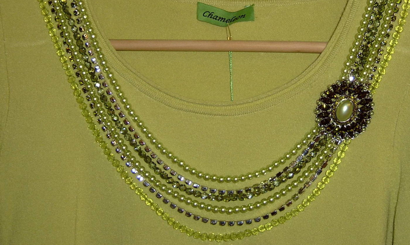 necklaces by Debra Samitz at Coroflot.com