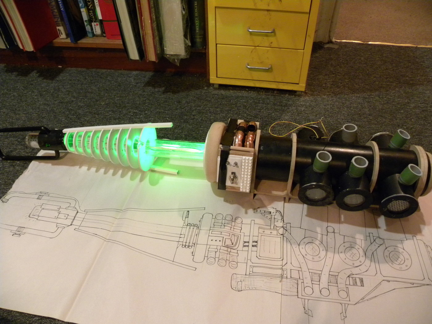 The Plasma Rifle by Mike Cameron at Coroflot.com