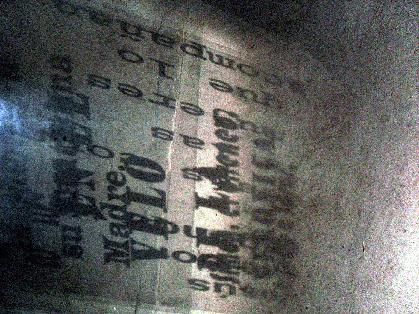 Projection Typography by Jhon Alexander Colorado Orrego at Coroflot.com