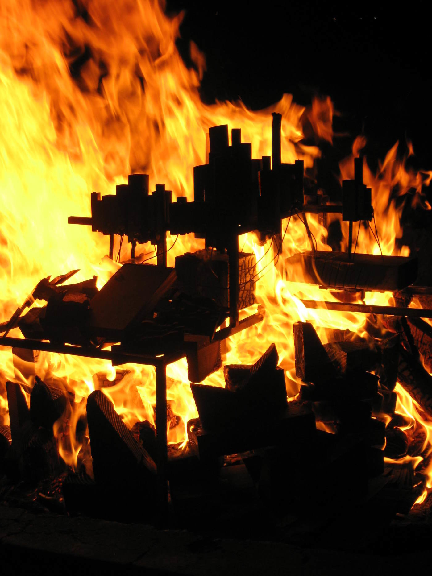 Fire Sculpture by Bob Jones at Coroflot.com