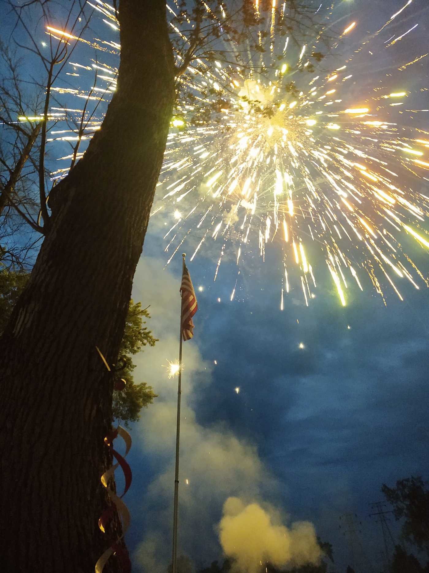 PHOTOGRAPHY_JULY 4TH FIREWORKS by Debbie Christiansen at Coroflot.com