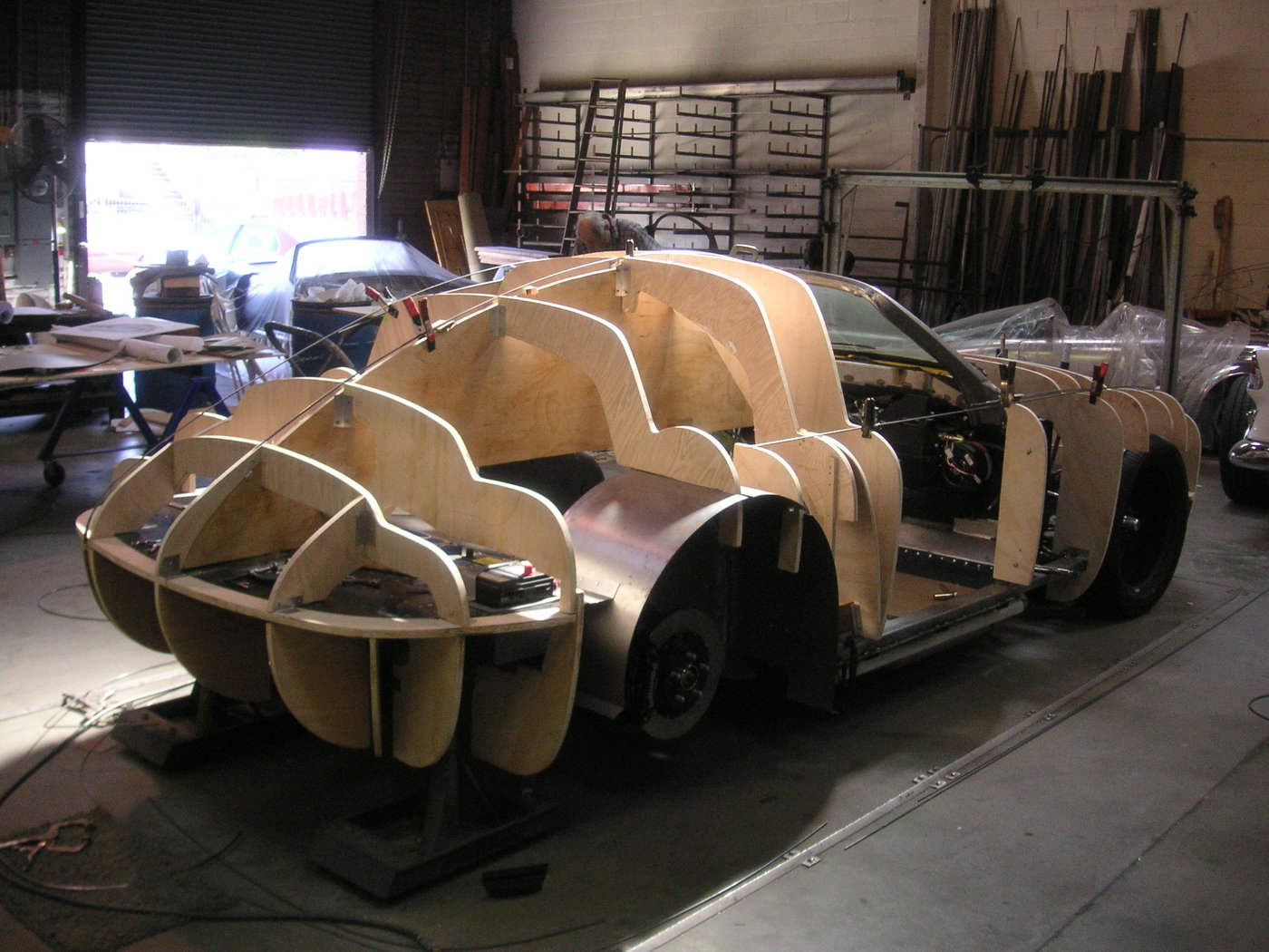 2016 / 2017 All aluminum body vintage flavor sports car by Alberto ...