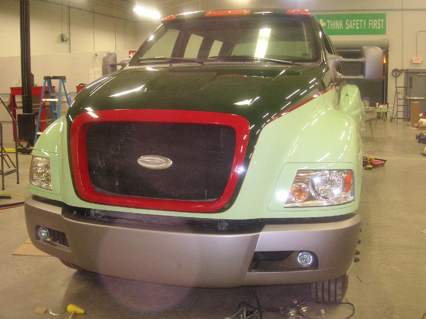2005 Predator Performance Ford 650 Truck by Alberto Hernandez Mendoza ...