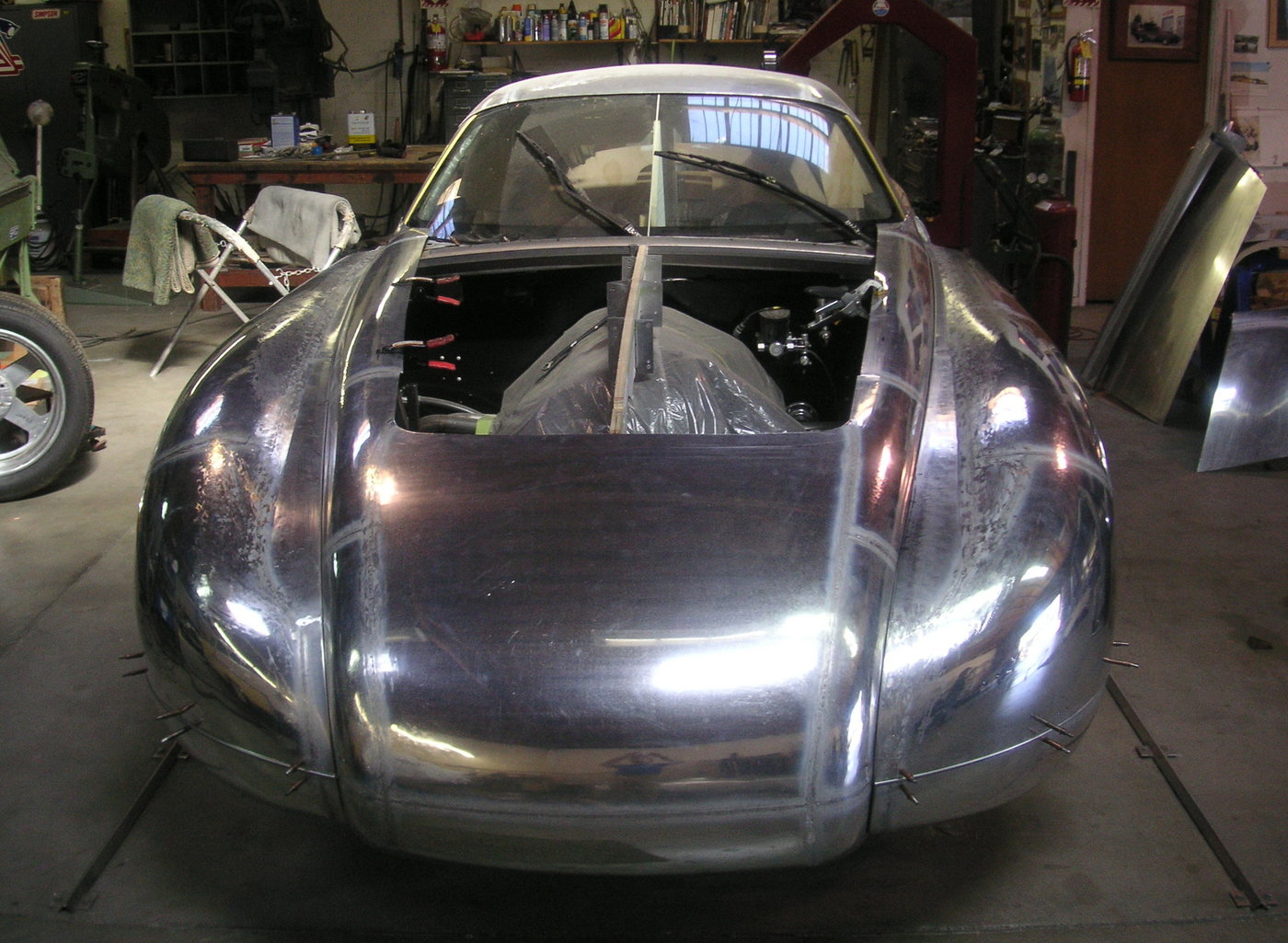 2016 / 2017 All aluminum body vintage flavor sports car by Alberto ...