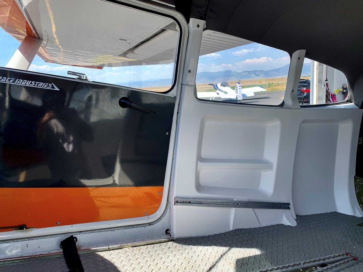 Aerospace Industries - Cessna 172 & 185 Interior Refurbishment Panels ...