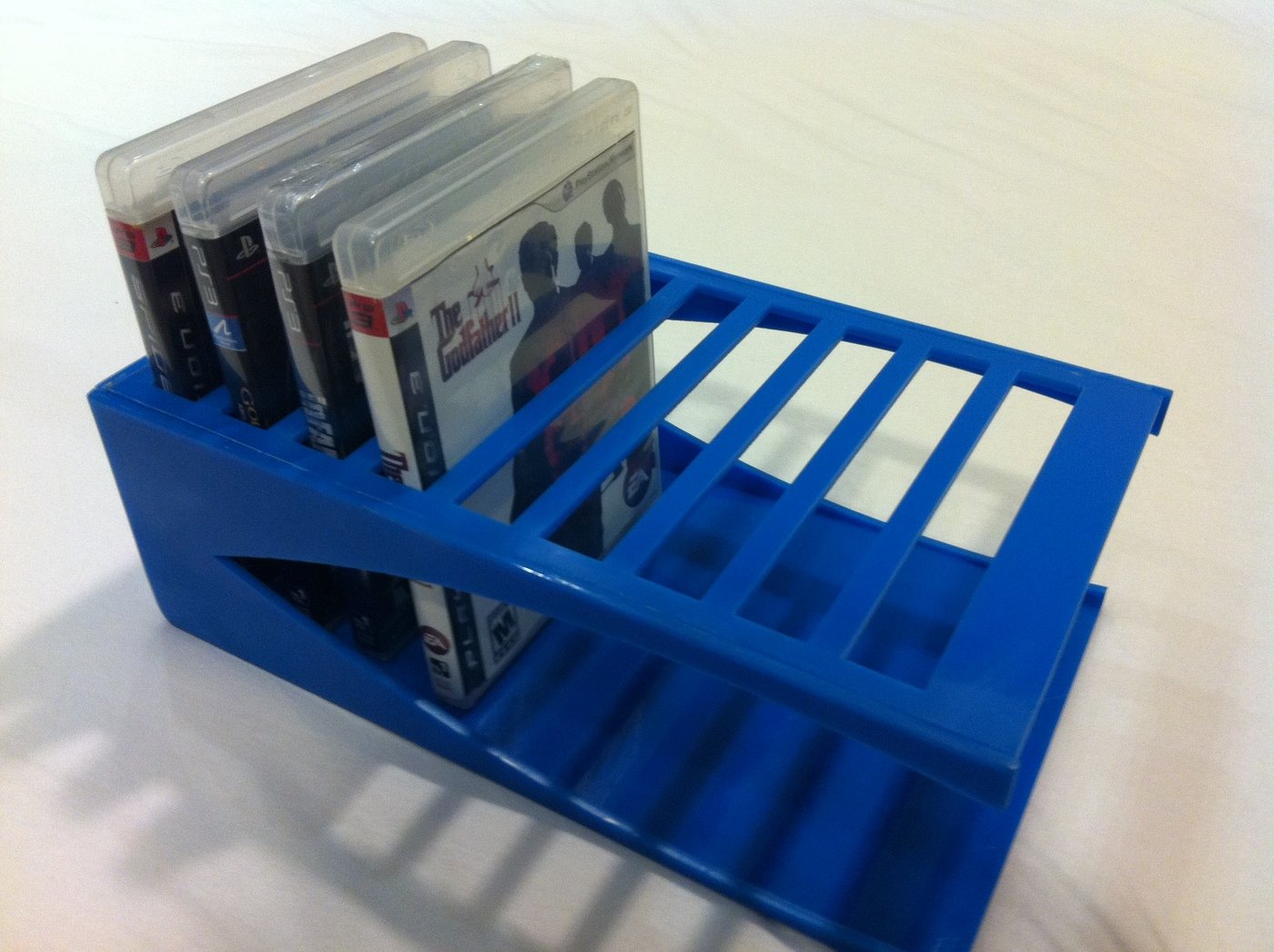 Blu ray stand by Arthur Souza at Coroflot.com