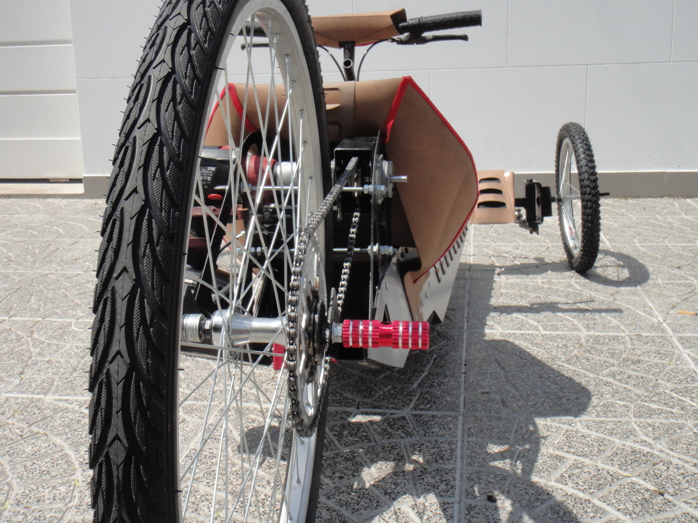 Electric vehicle & leather - Prototype by Alexis Fisch at Coroflot.com