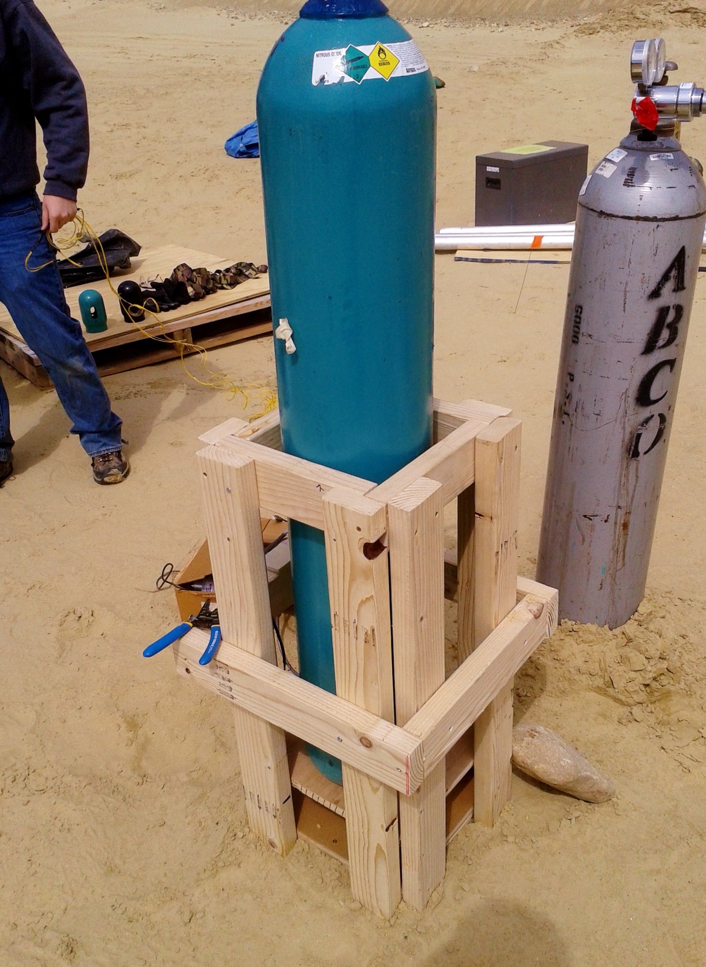 Load Cell Stand for a K-size Nitrous Oxide Tank by Ethan Higgins at ...