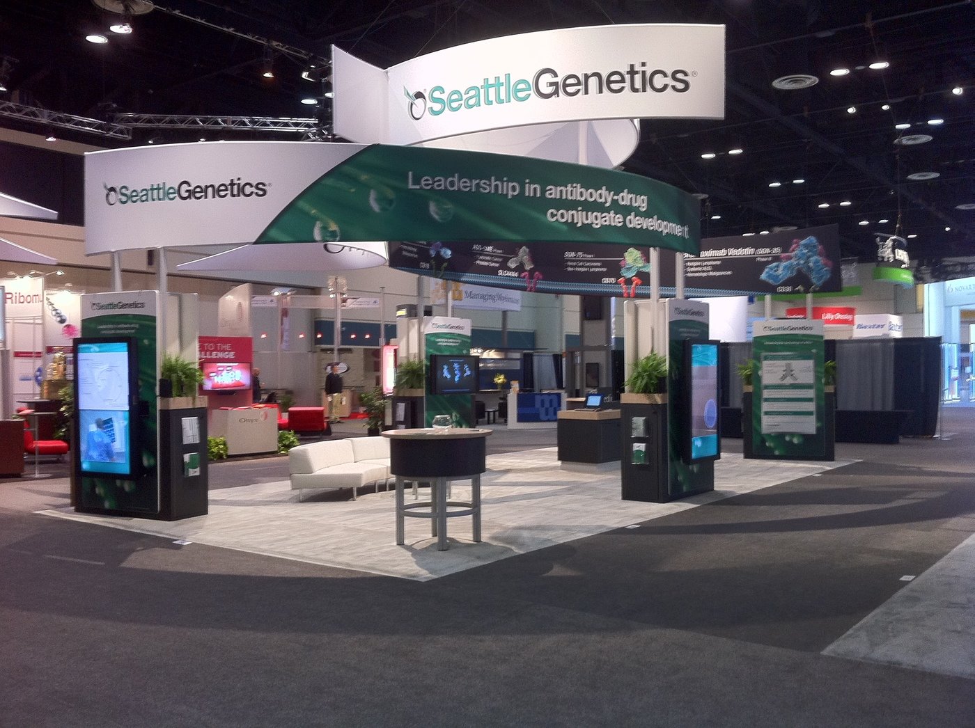 Seattle Genetics: Environmental Design by Merry Yee at Coroflot.com