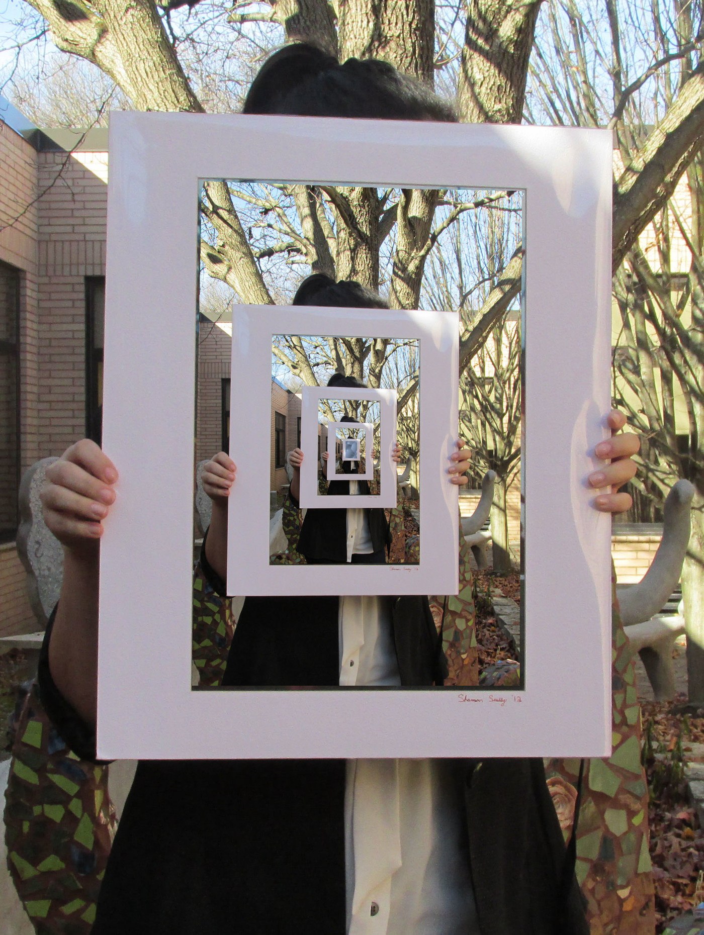 Infinity frame by Cynthia Salazar at Coroflot.com