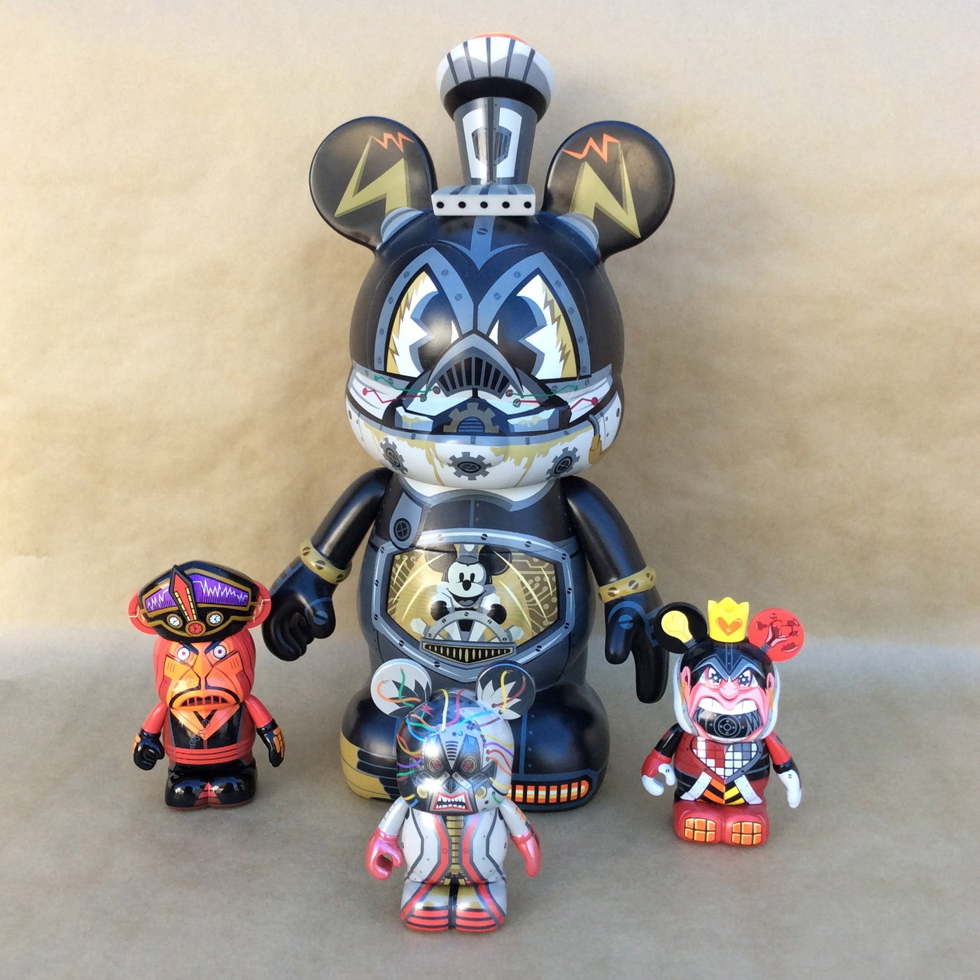 Vinylmation Designs for Disney Parks and Disney Stores by Enrique Pita ...
