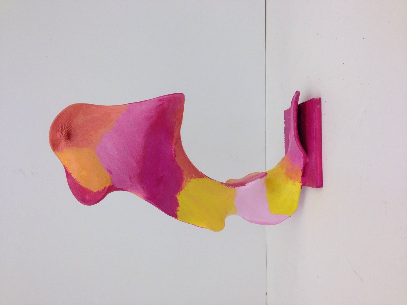 Sculpture wire stocking by Emily Sigillo at Coroflot.com