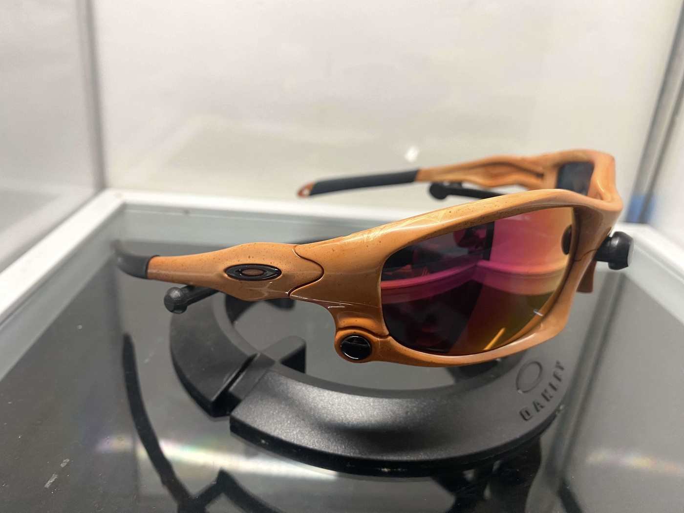 Lobster Orange custom Oakley Split Jacket sunglasses by Jeremi Stogniew ...