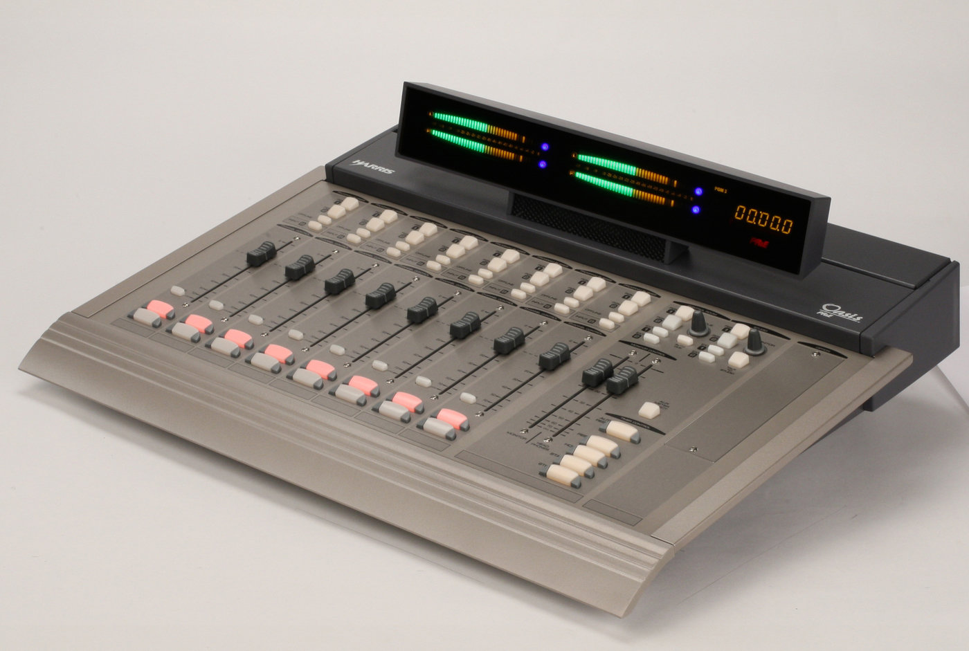 Oasis Audio Mixing Console by Dennis Kerkhof at Coroflot.com