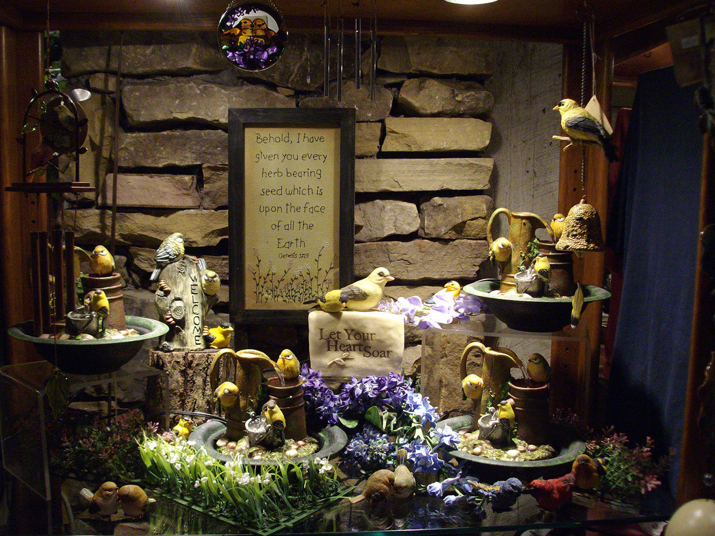 Props & Visual Merchandise by Suthipong Maneeratanaporn at Coroflot.com