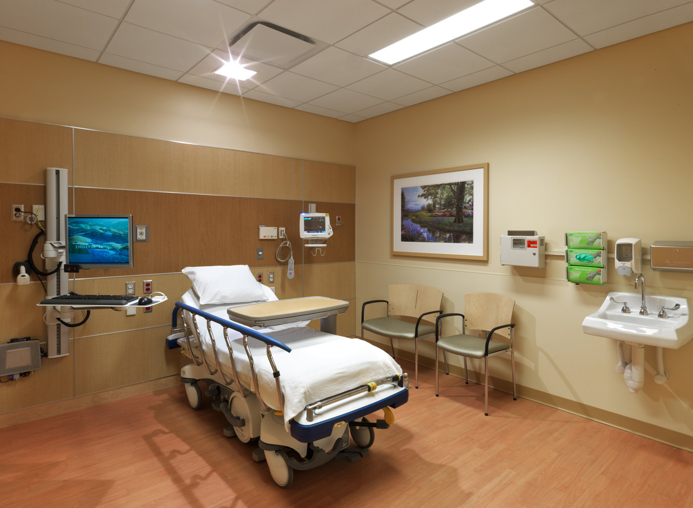 Indu & Raj Soin Medical Center by Jamie van Meurs at Coroflot.com