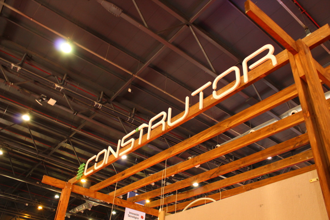 Stand Hidrotor by Milagros Cordón at Coroflot.com