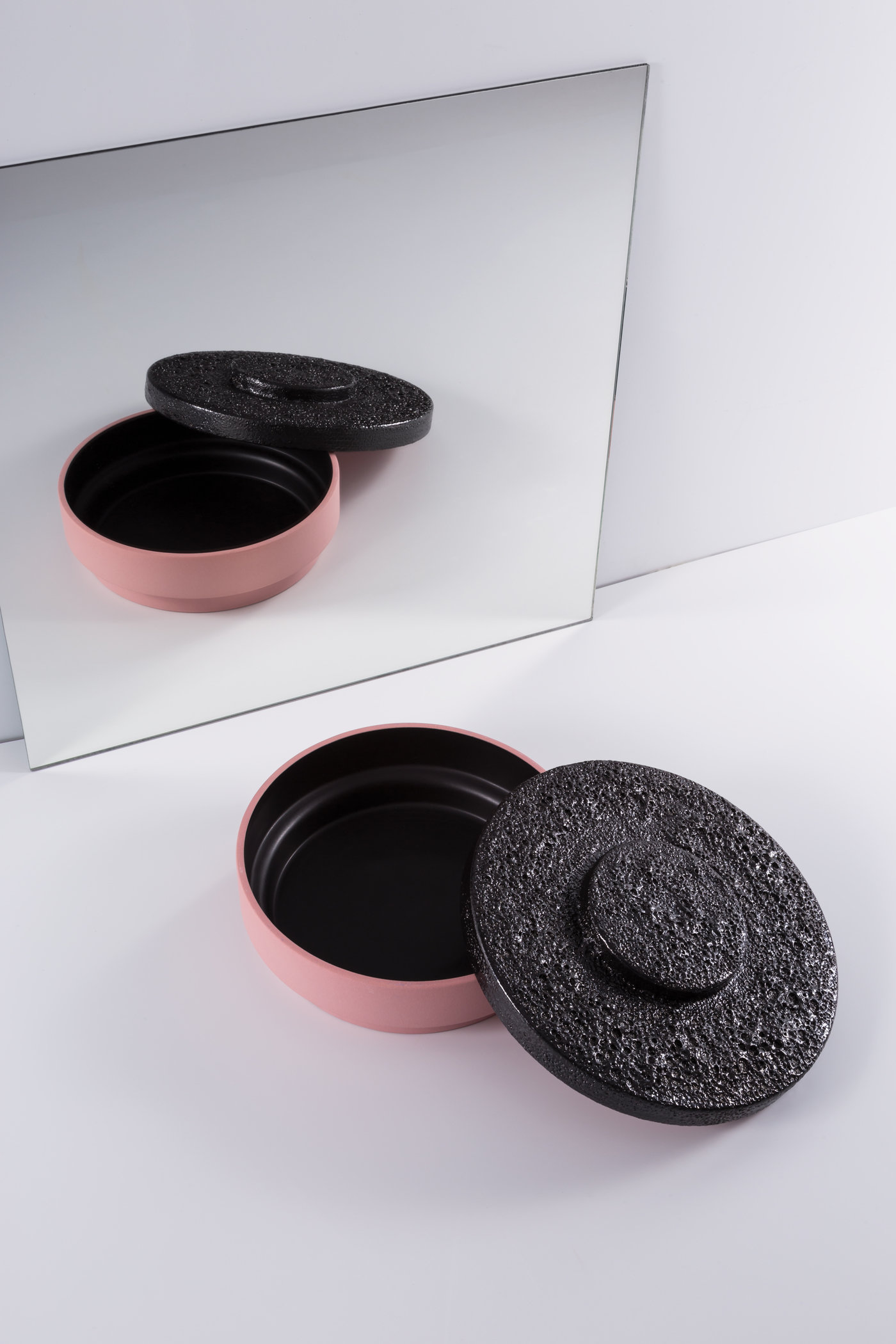 Maket Vases & Merit Boxes by Sven Rudolph at Coroflot.com