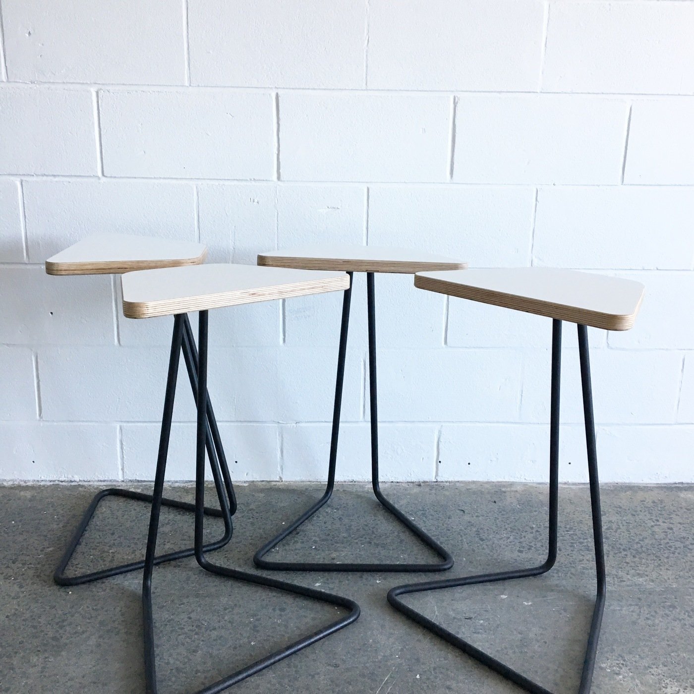 Note Laptop Table by Anthony Robertson at Coroflot.com
