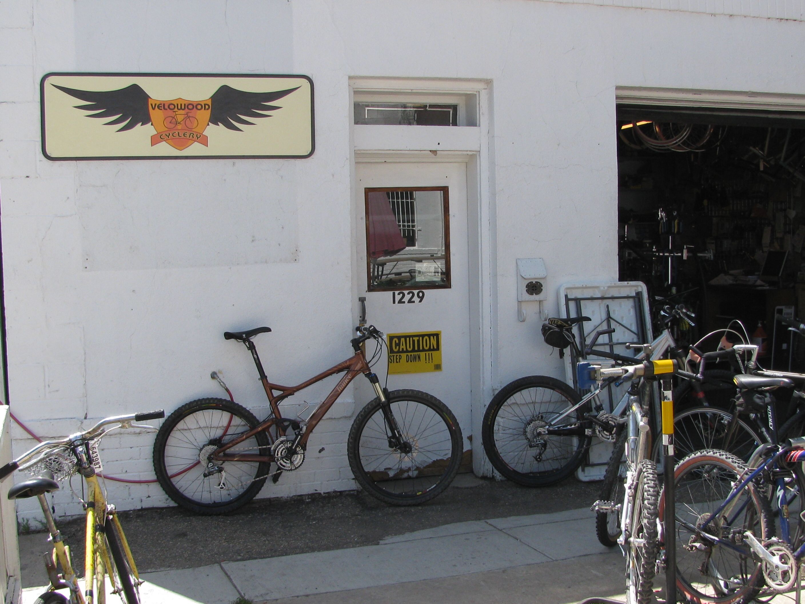 Signage Design by Robert Irwin at Coroflot.com