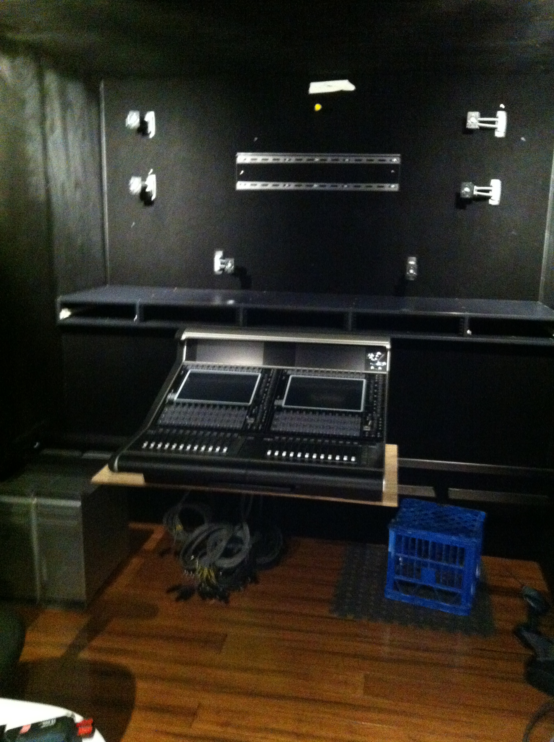 Mobile Recording Studio by Jason Kiely at Coroflot.com