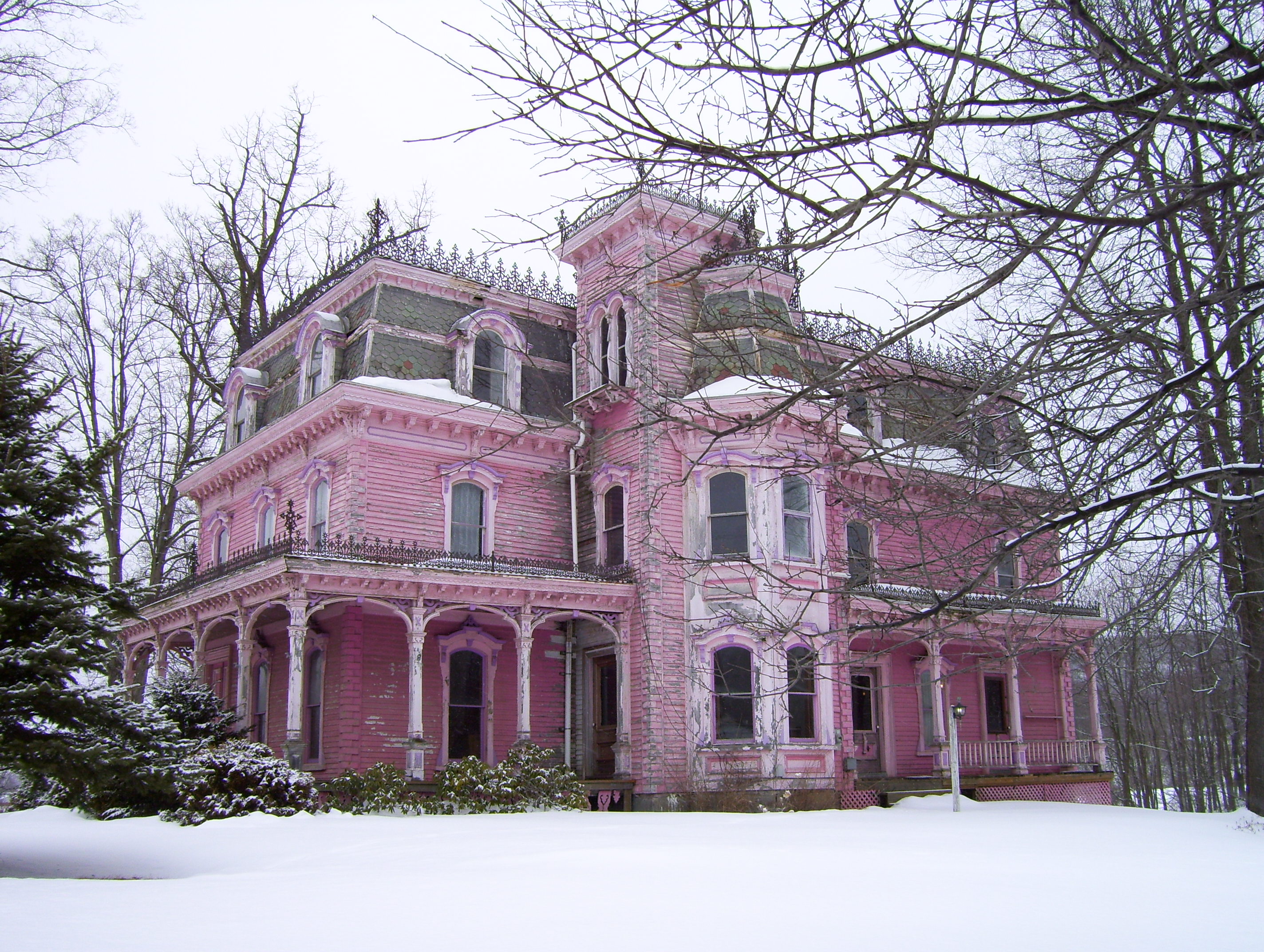 Photography by Ian Austin at Coroflot.com