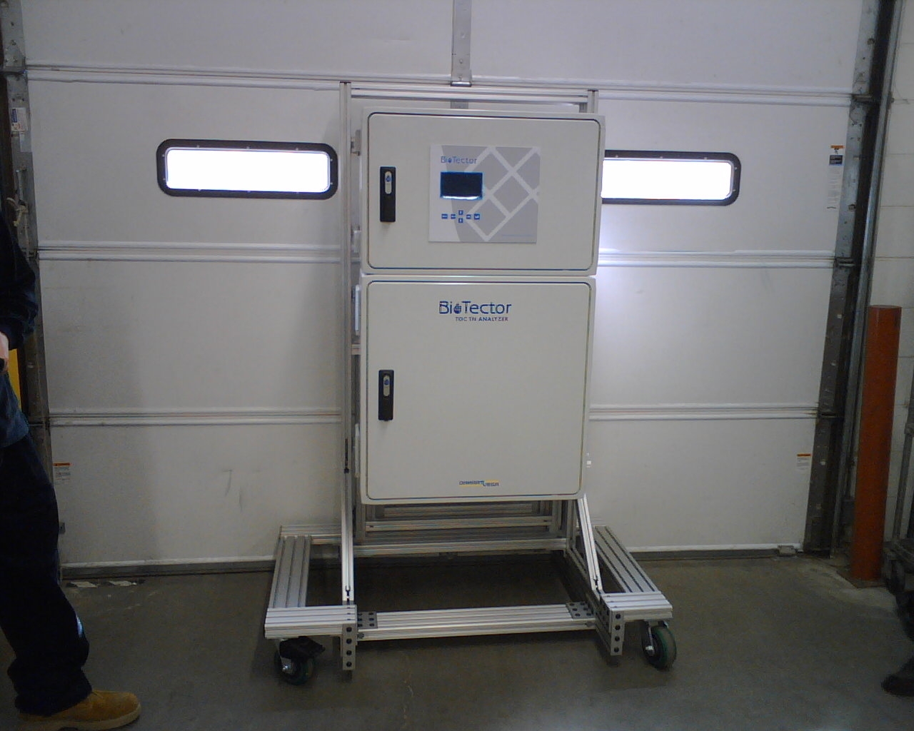 BioTector Stand 80-20 by Nick Enderle at Coroflot.com