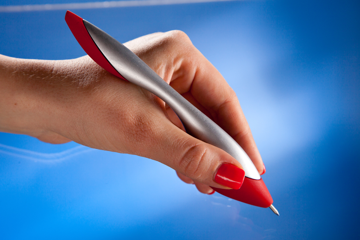 PENNA Ergonomic Pen by Daria Shashorina at Coroflot.com