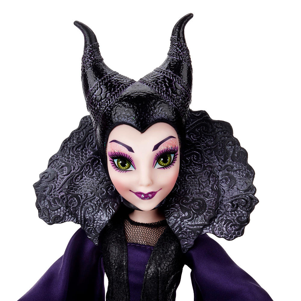 Disney Descendants by Naoko Mullally at Coroflot.com