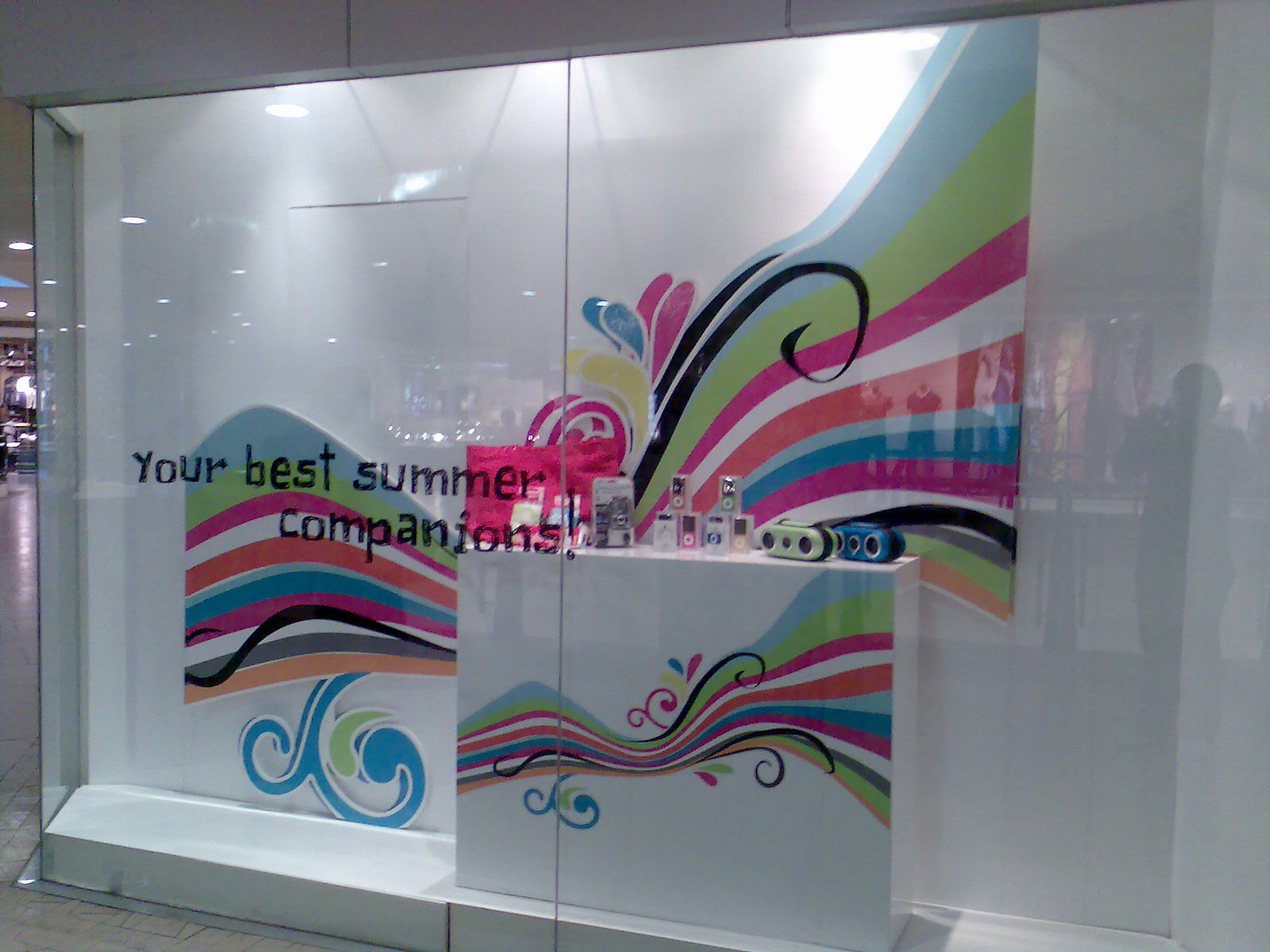 Visual Merchandising & Visual Display for POWER MAC CENTER / Apple ...