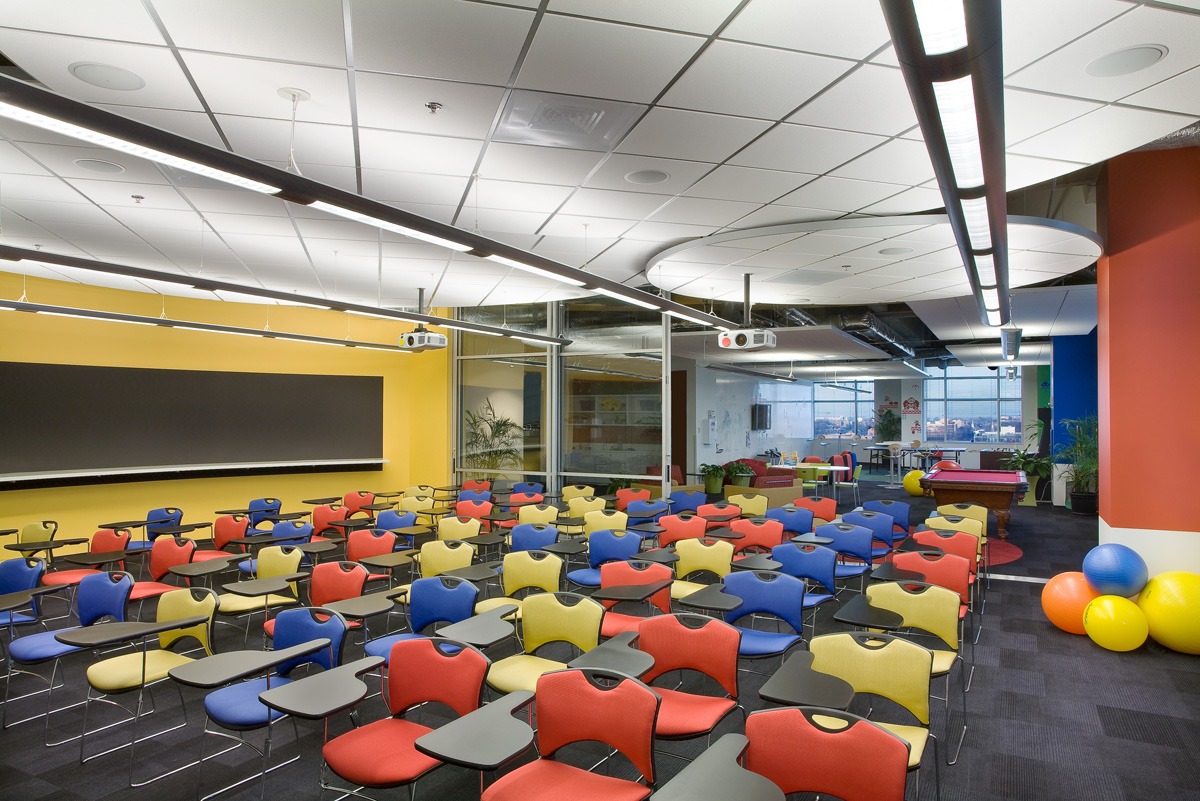 Google Atlanta by Trent Janasiewicz at Coroflot.com