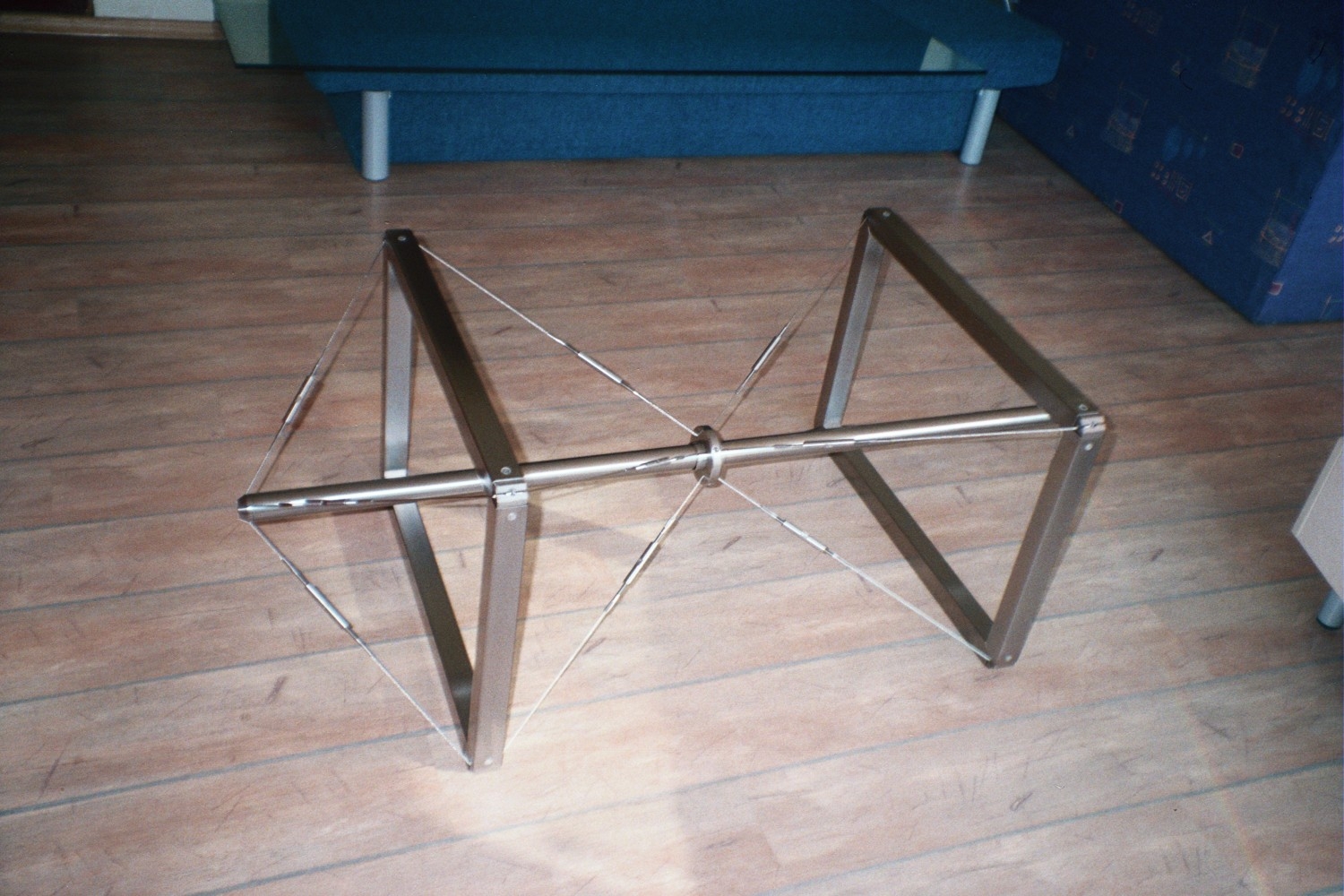 Tensegrity furniture by Konstantin Achkov at Coroflot.com