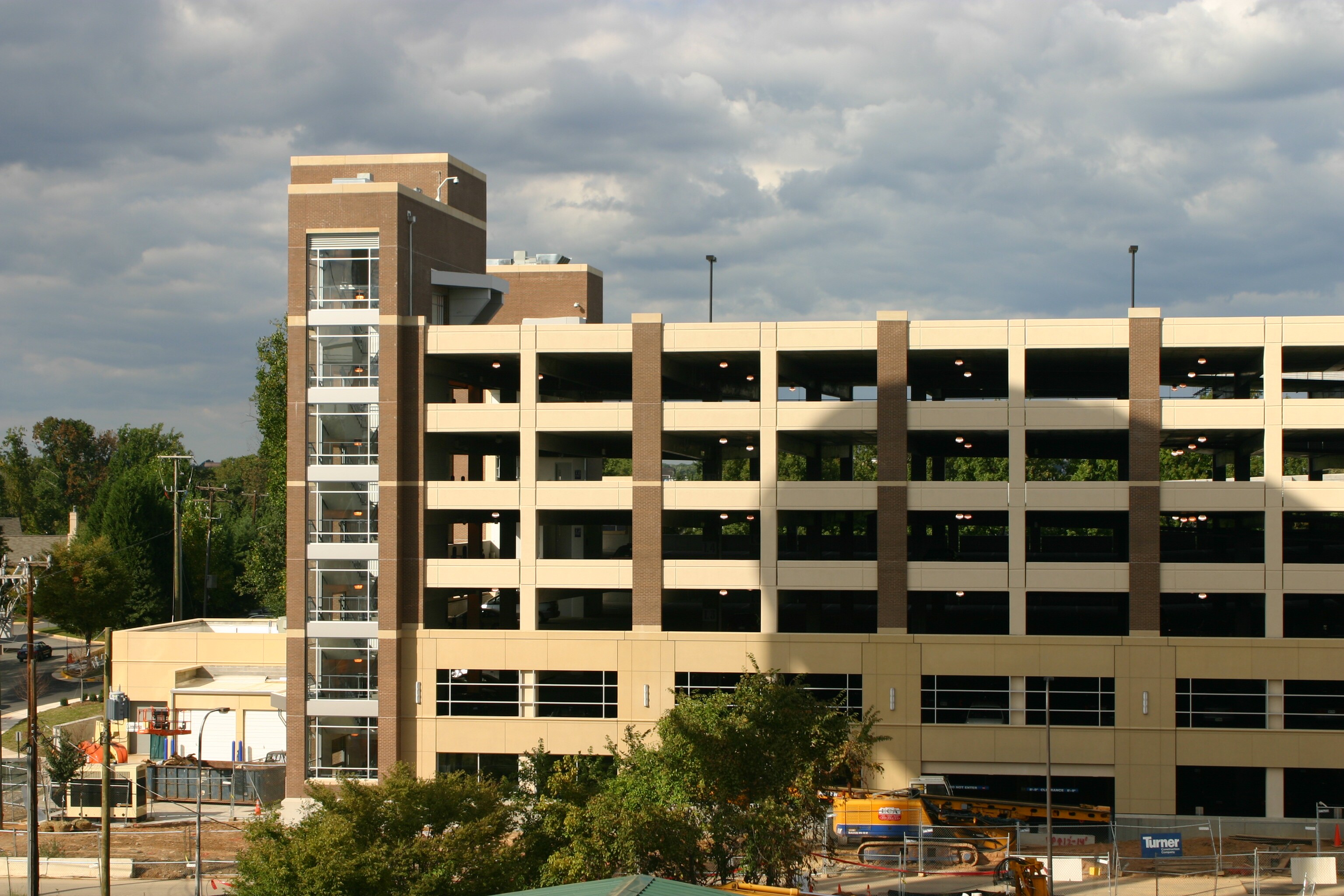 INOVA Parking Garage & Campus Maintenance Facility by Randall O. Carey ...