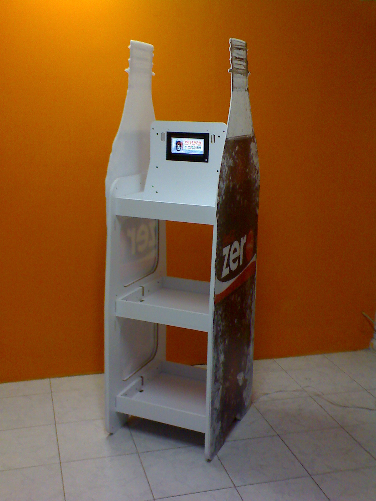 Flex display by Raul Galindo at Coroflot.com