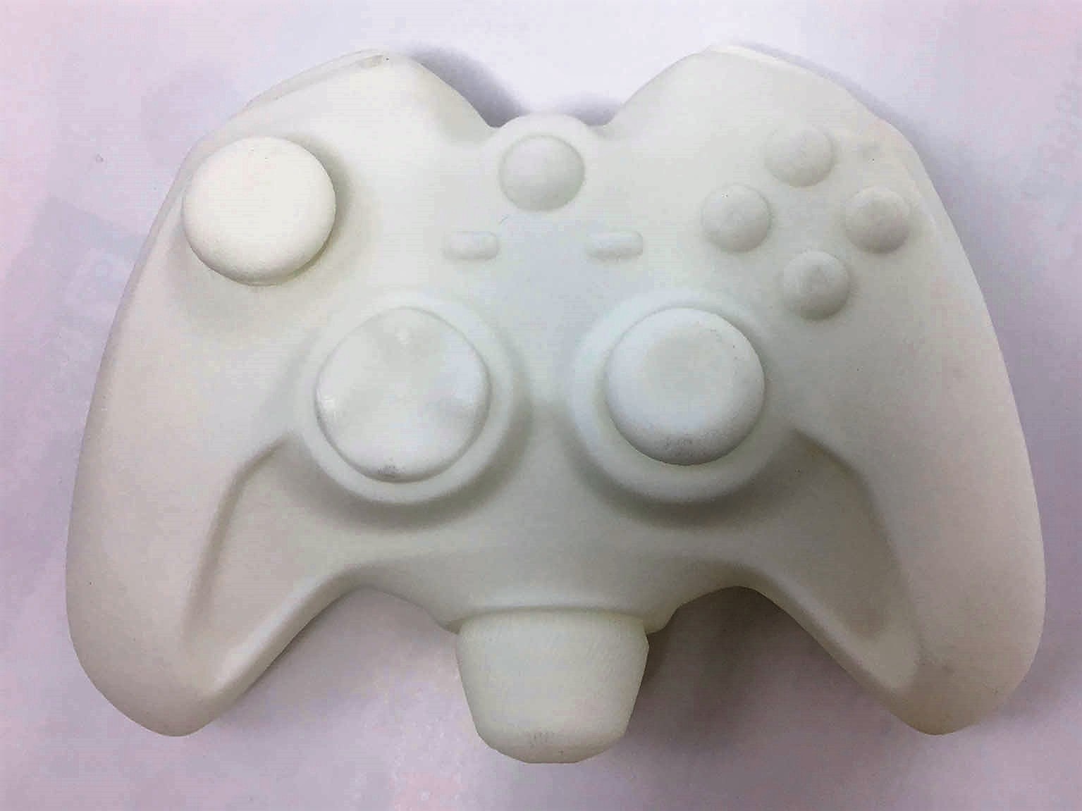 Game Controller design by Tomas Ivaskevicius at Coroflot.com