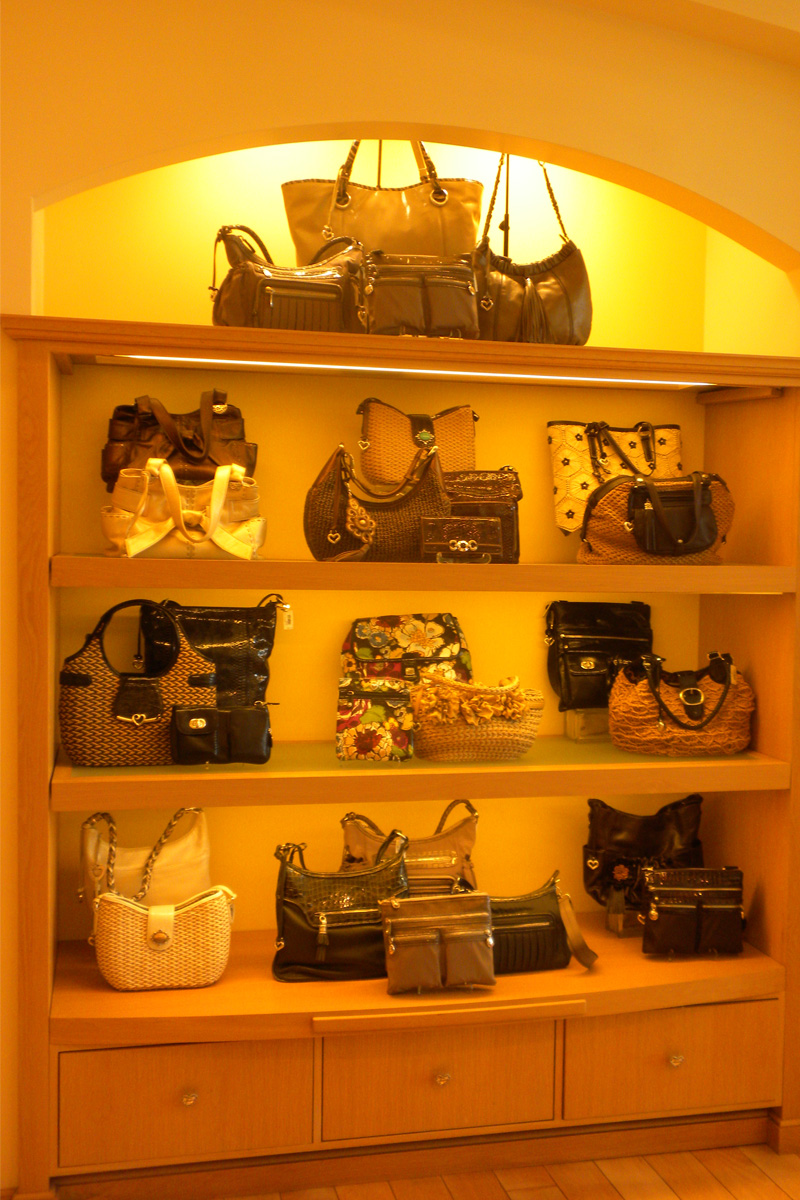 Visual Merchandising (accessories) by Johanna Valdez at Coroflot.com