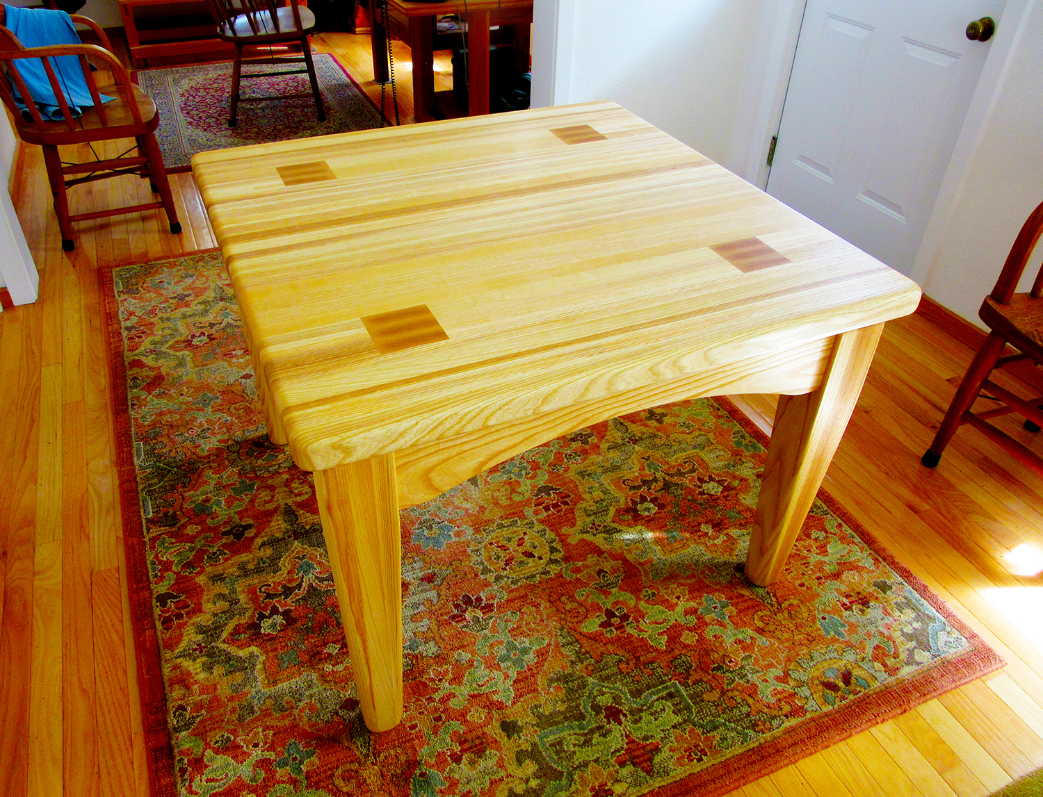 ash table by warren williamson at Coroflot.com