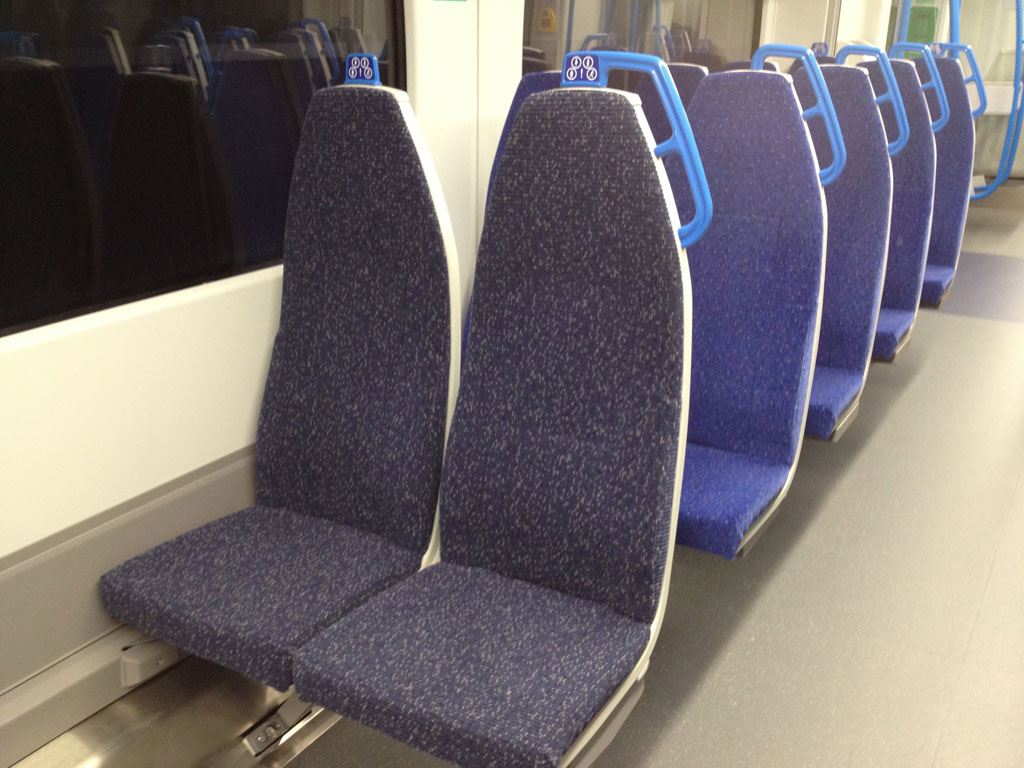 ThamesLink Class 700 Colour and Trim by Schoenemann Design at Coroflot.com