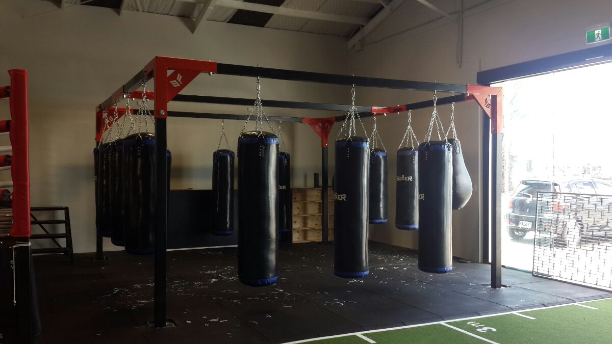 Boxing Structure (solidworks design and simulation) by Ahmed Burai at ...