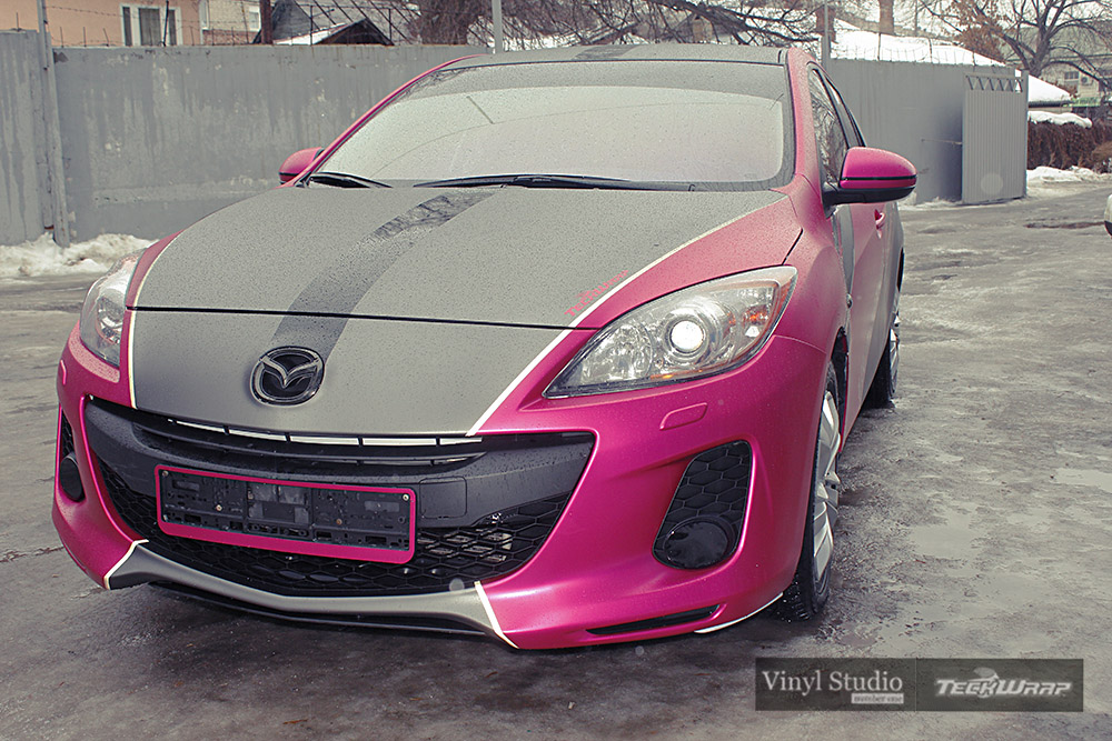 Mazda 3 Design+Car Wrap by Vladimir Kireev at Coroflot.com