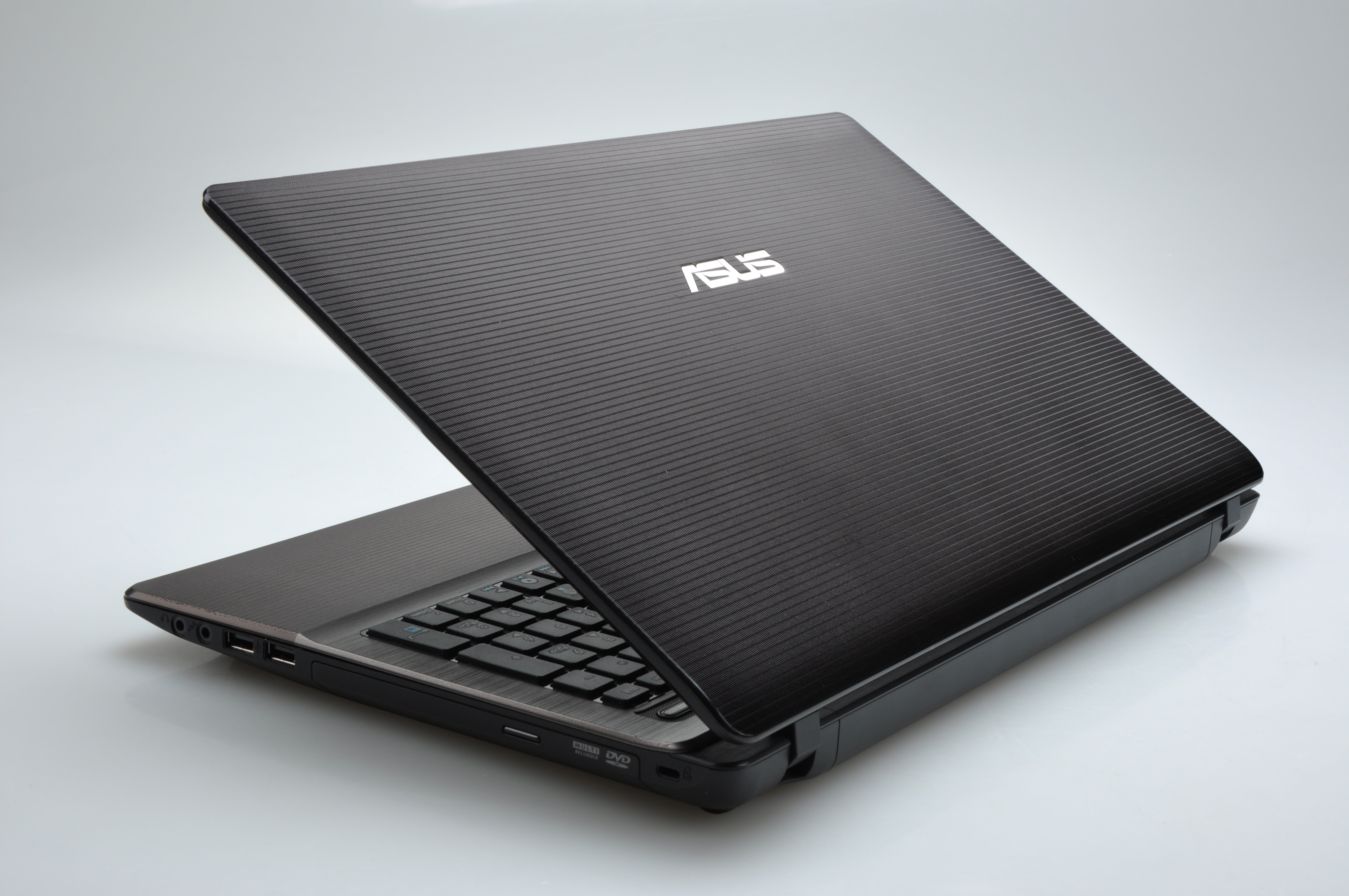 ASUS Entry-level K3/A3 series Design by Peng Hui Chou at Coroflot.com