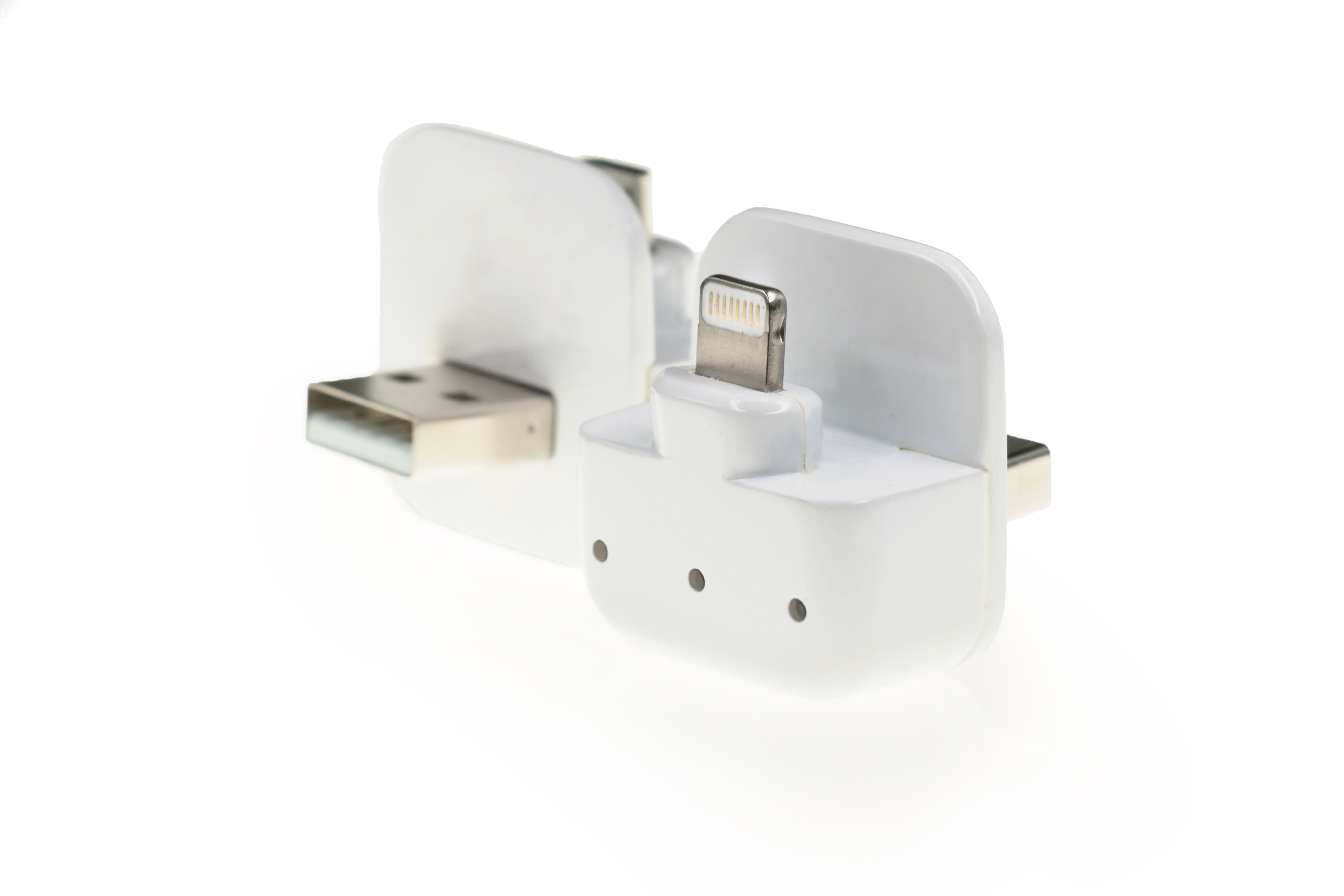 PocketDock: Worlds Smallest iPhone Charger by Ben Martinek at Coroflot.com